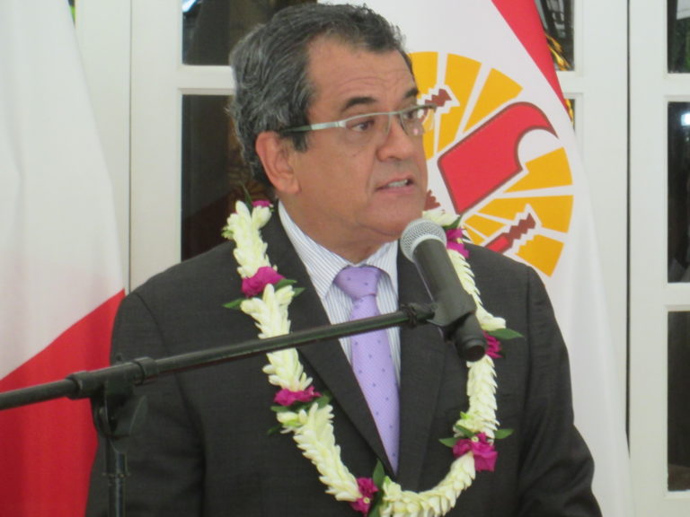 Le président Fritch en déplacement à Paris - Tahitinews.co