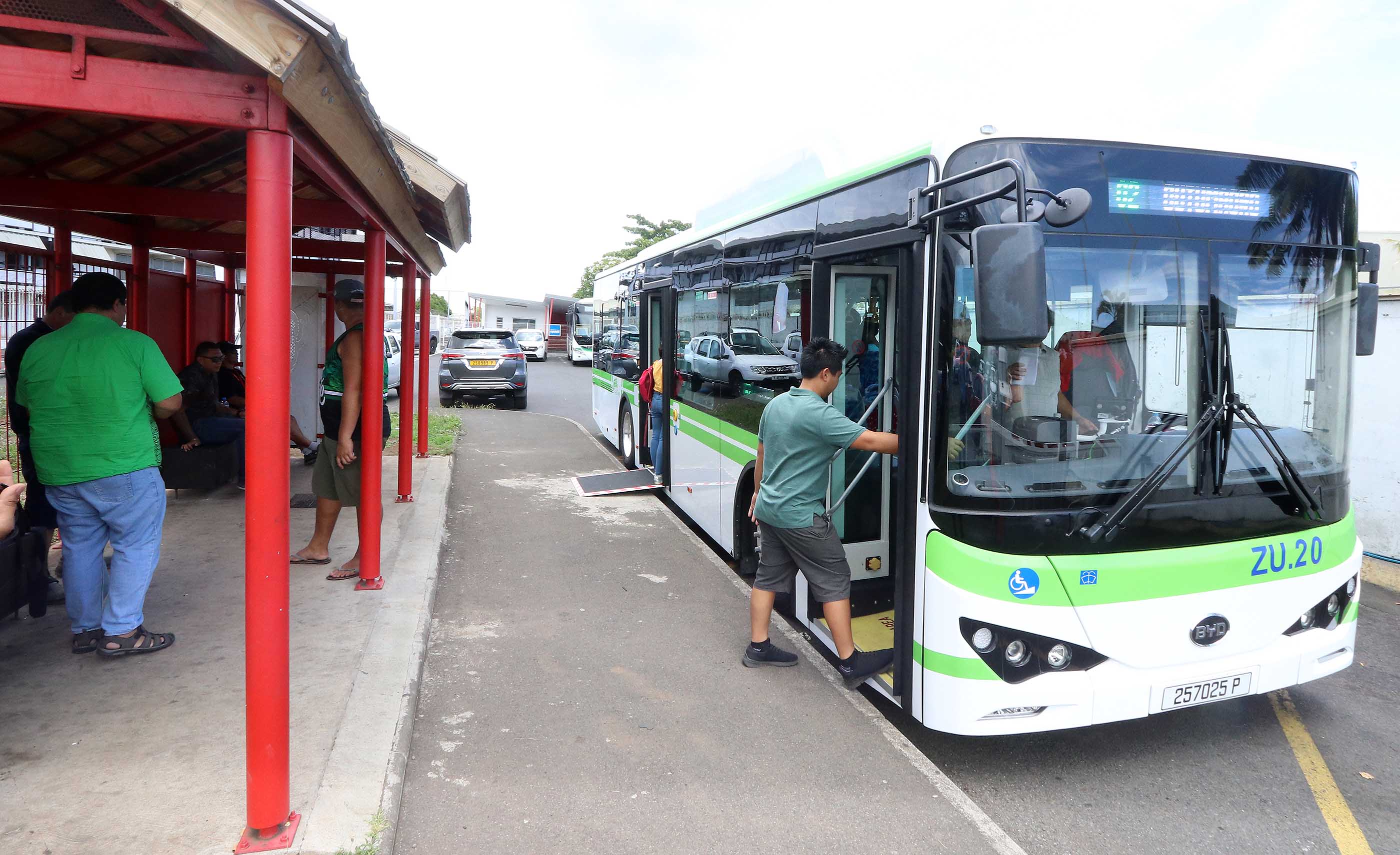Renforcement de la desserte en bus Taravao-Papeete-Taravao - Tahitinews.co