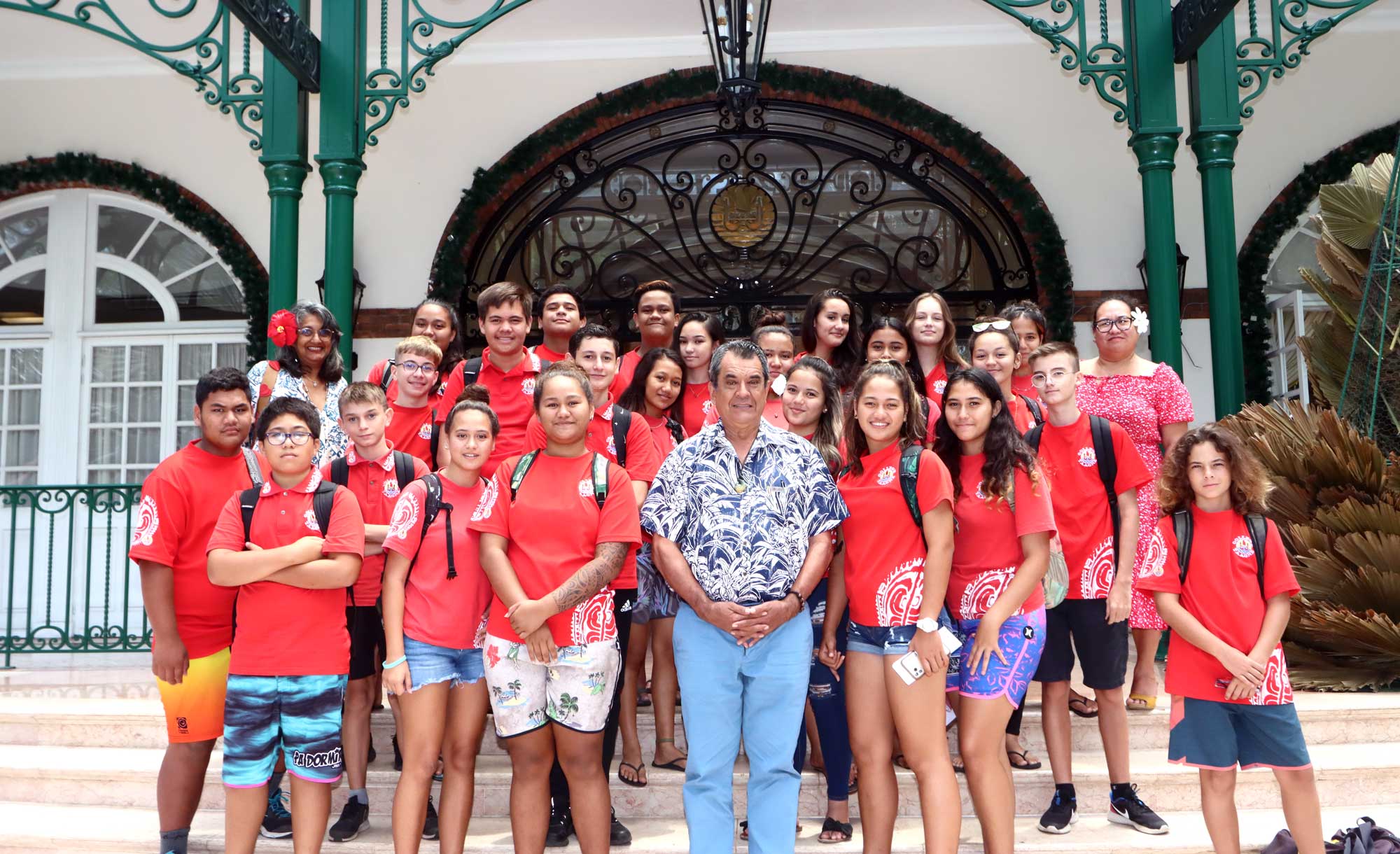 Du collège de Taaone à la Présidence - Tahitinews.co