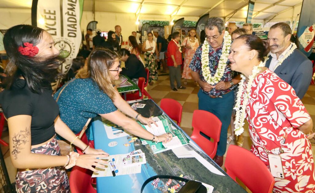 Forum Post-bac 2023: ils ont trois jours pour trouver leur voie - Tahitinews.co