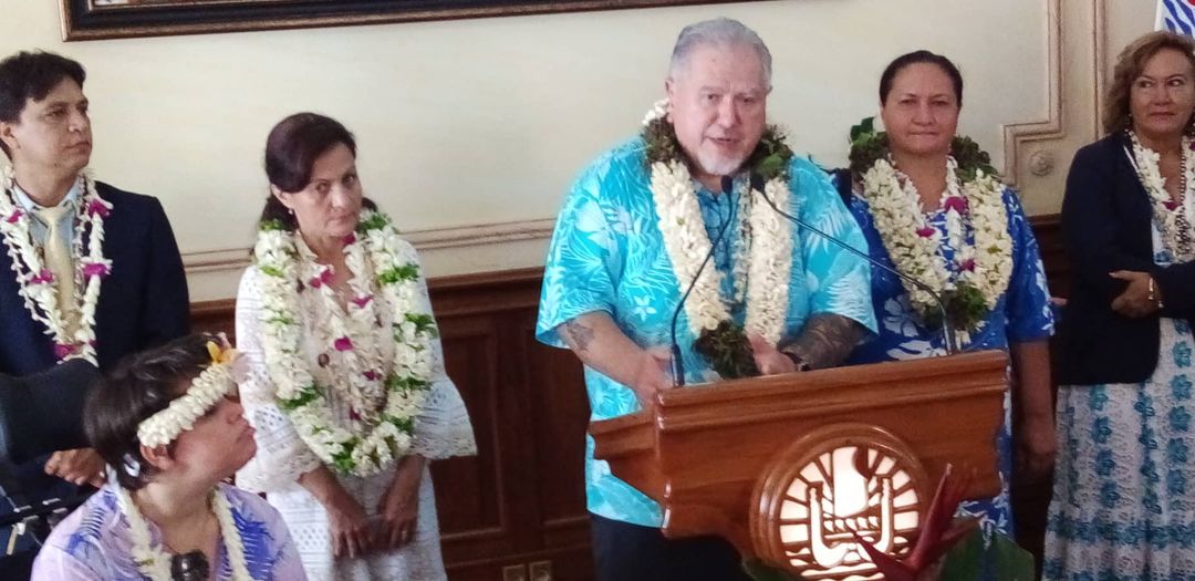 Première mission officielle du président Brotherson à Paris - Tahitinews.co