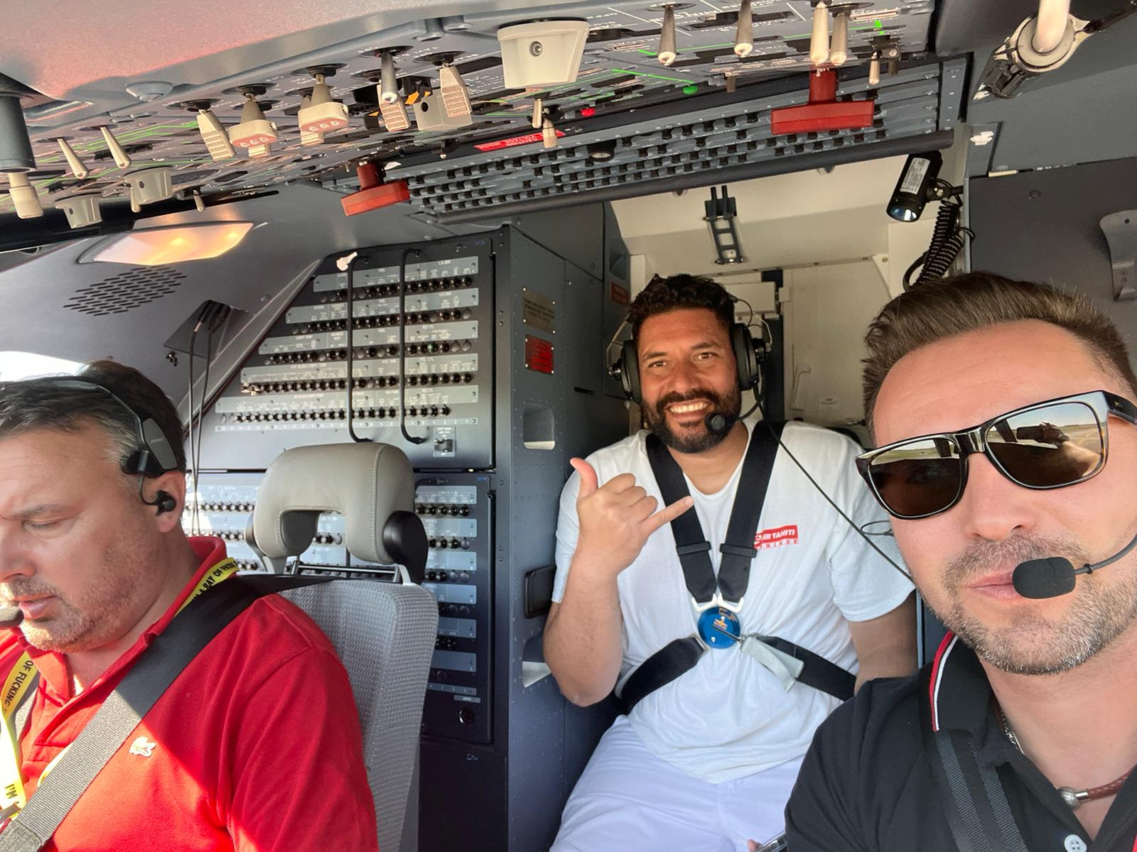 Convoyage d’Atanua à Tahiti-Faa’a, le douzième ATR de la flotte en ...